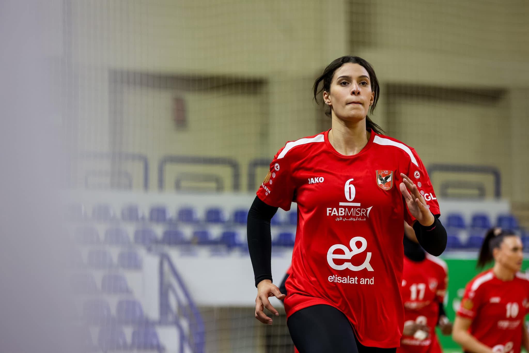 ميار خليفة: هذا سر تفوق لاعبات طائرة الأهلي والفوز بالدوري - kasnews - كاس نيوز